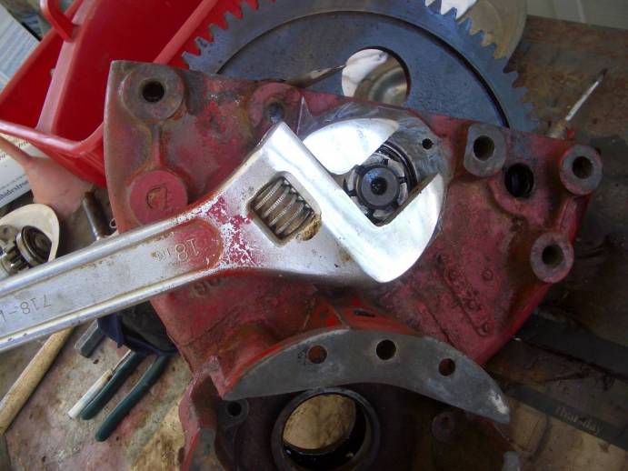 Final Drive Axle Nut Removal | Farmall Cub Forum